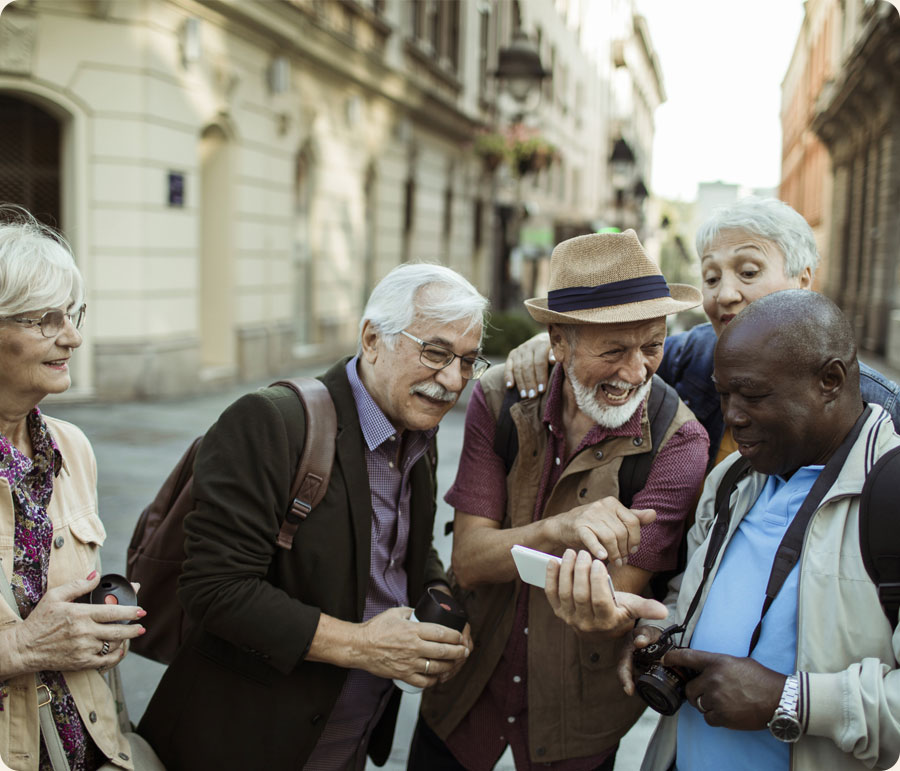 Freebird Club - Social travel & homestay club for people over 50